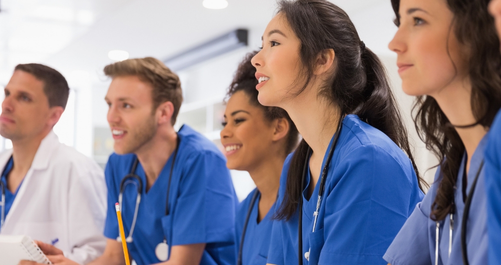 How To Choose a Pre-Med Major - Campus Library